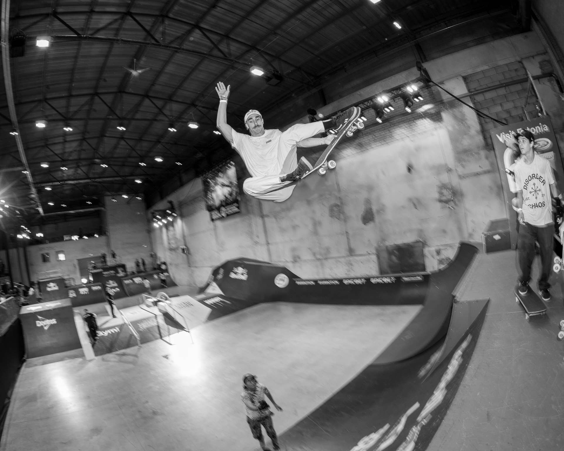 Danny Leon Wins Simple Session 2024: Finals Photo Gallery - TransWorld ...