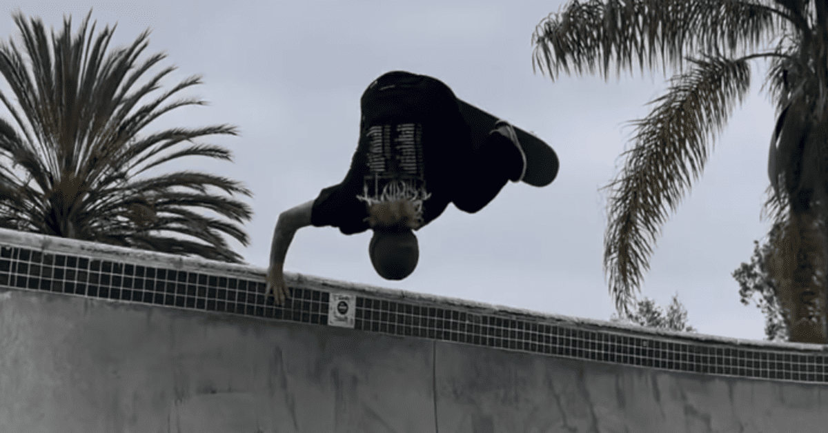 Look: Liam Pace Powers Through This Park Both Stances Piecing Together ...