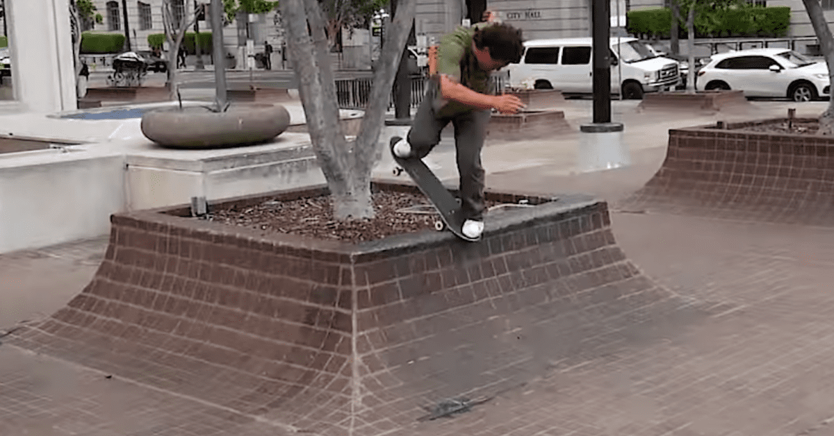 From Start to Finish, Gus Gordon’s Heavy New Antihero Part Is a Must-Watch