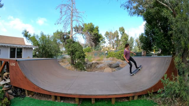Turn, Tic-Tac and Kick Turn on a Skateboard in 7 Steps