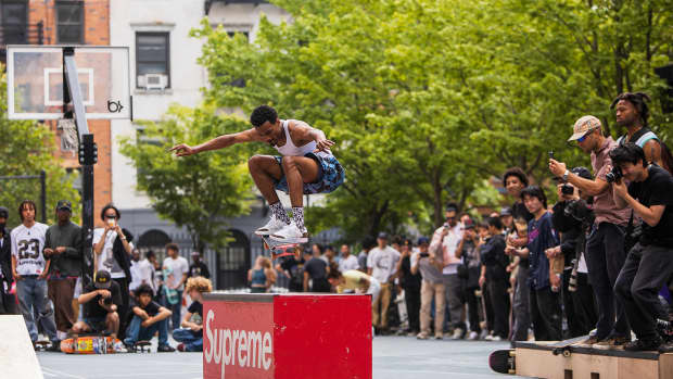 The Courthouse Kid! Tyshawn Jones Sues Supreme