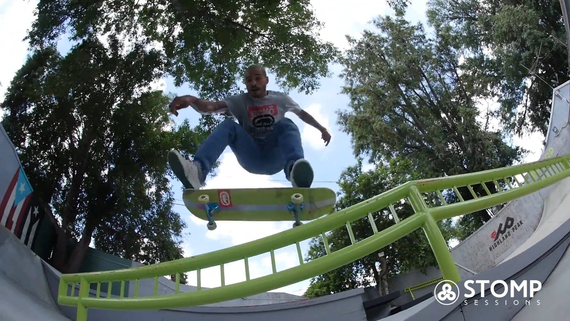 Learn How to 360 Flip in 5 Minutes! | Skateboarding Tutorial ...