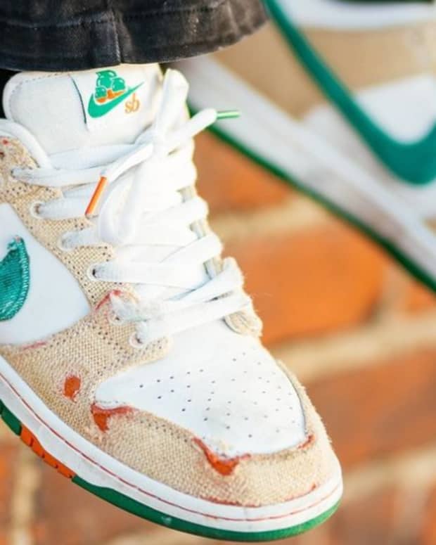 First Look at the Nike SB "City of Love" Dunk Pack