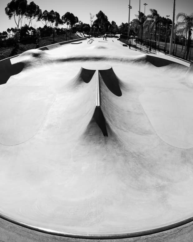 Turn, Tic-Tac and Kick Turn on a Skateboard in 7 Steps