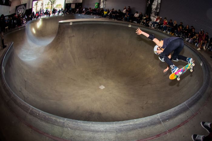 Vans Girls Combi Pool Contest Photos