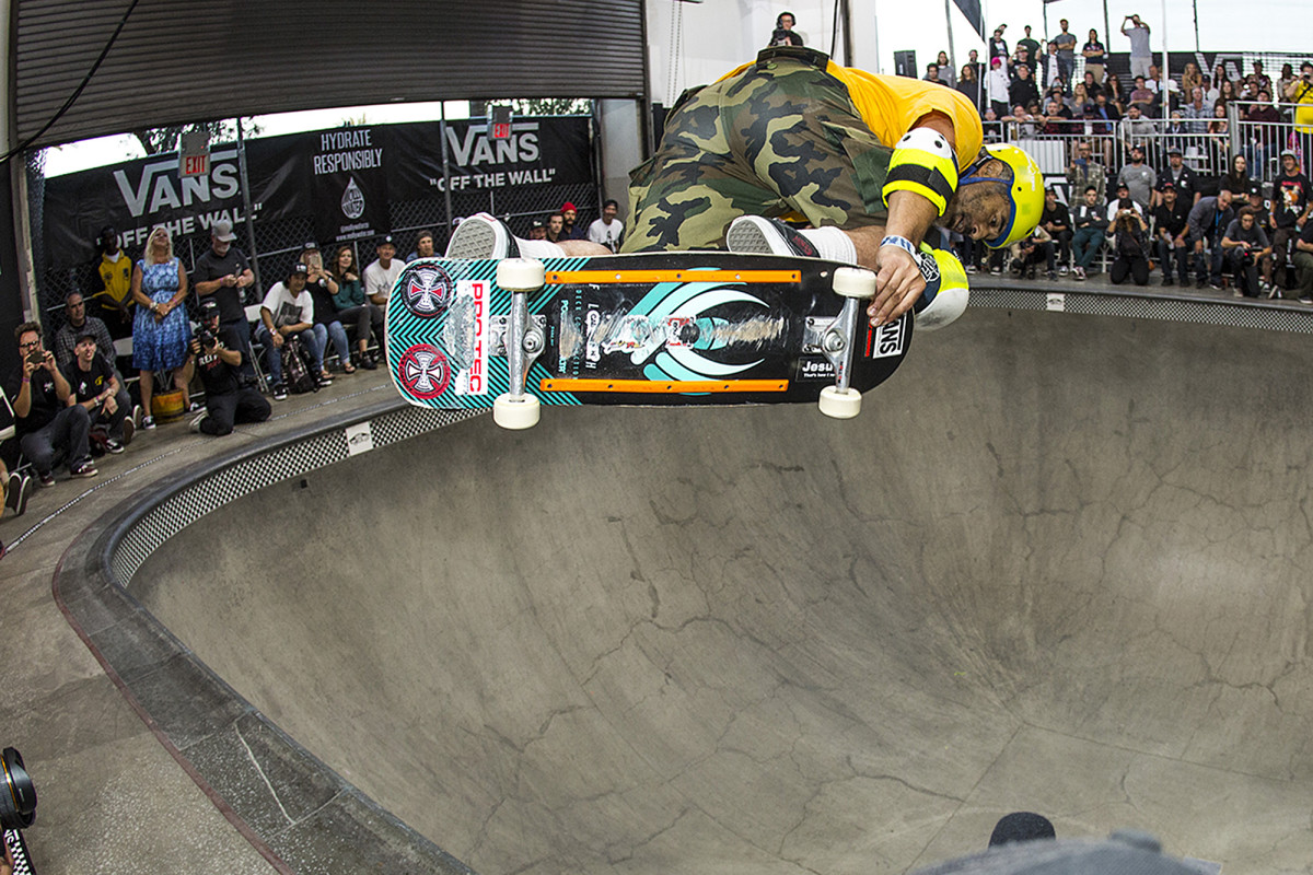 Vans Pool Party Photos 2017