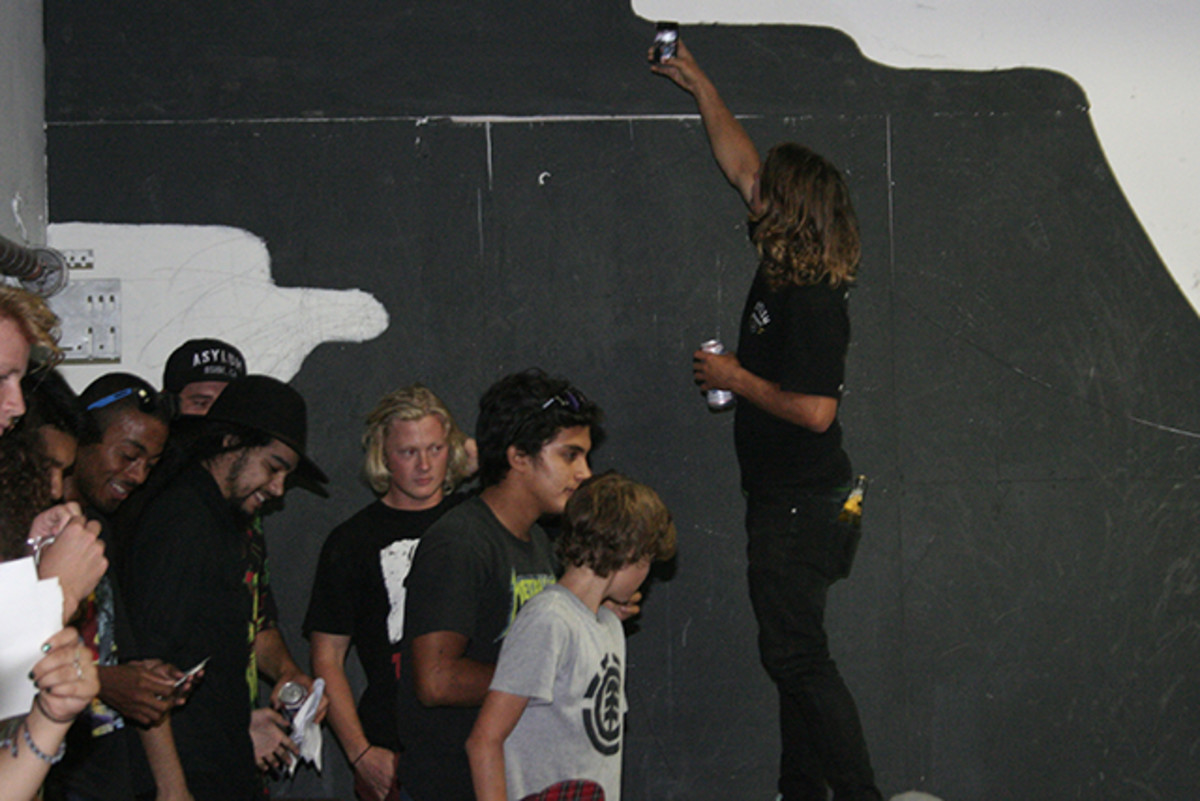 Asylum 'Green Eggs and Hammers' TWS Premiere