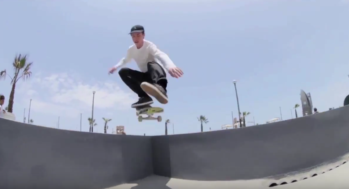 Bobby DeKeyzer Knows