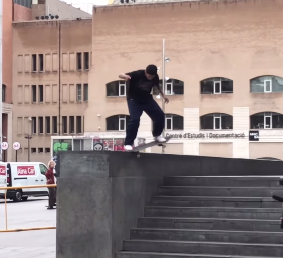 Watch: You Won't Believe This Trick That Went Down on MACBA's Out Ledge