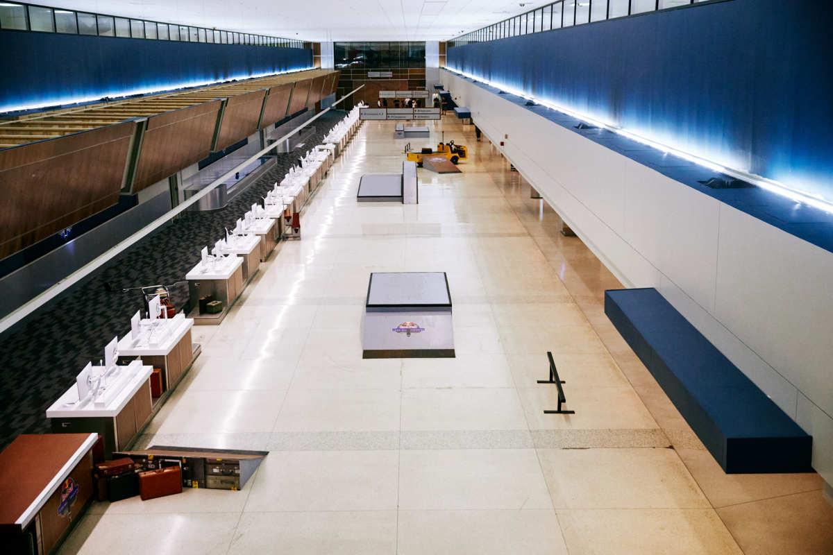 Jake Wooten, Jamie Foy, Brandon Valjalo Takeover The Terminal in New ...