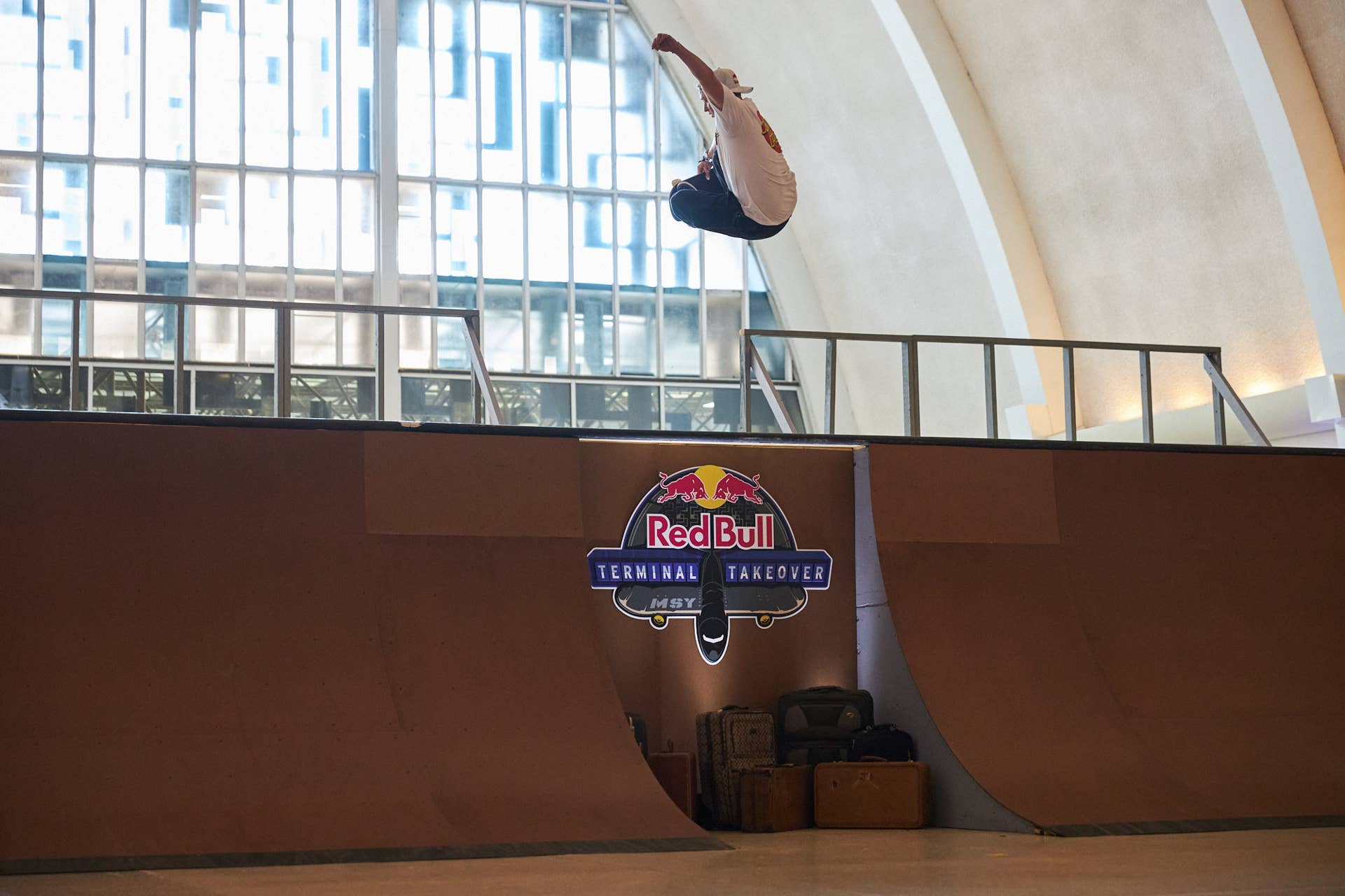 Jake Wooten, Jamie Foy, Brandon Valjalo Takeover The Terminal in New ...