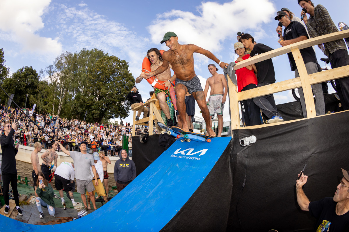 Day 1 at the world famous Simple Session contest in Europe