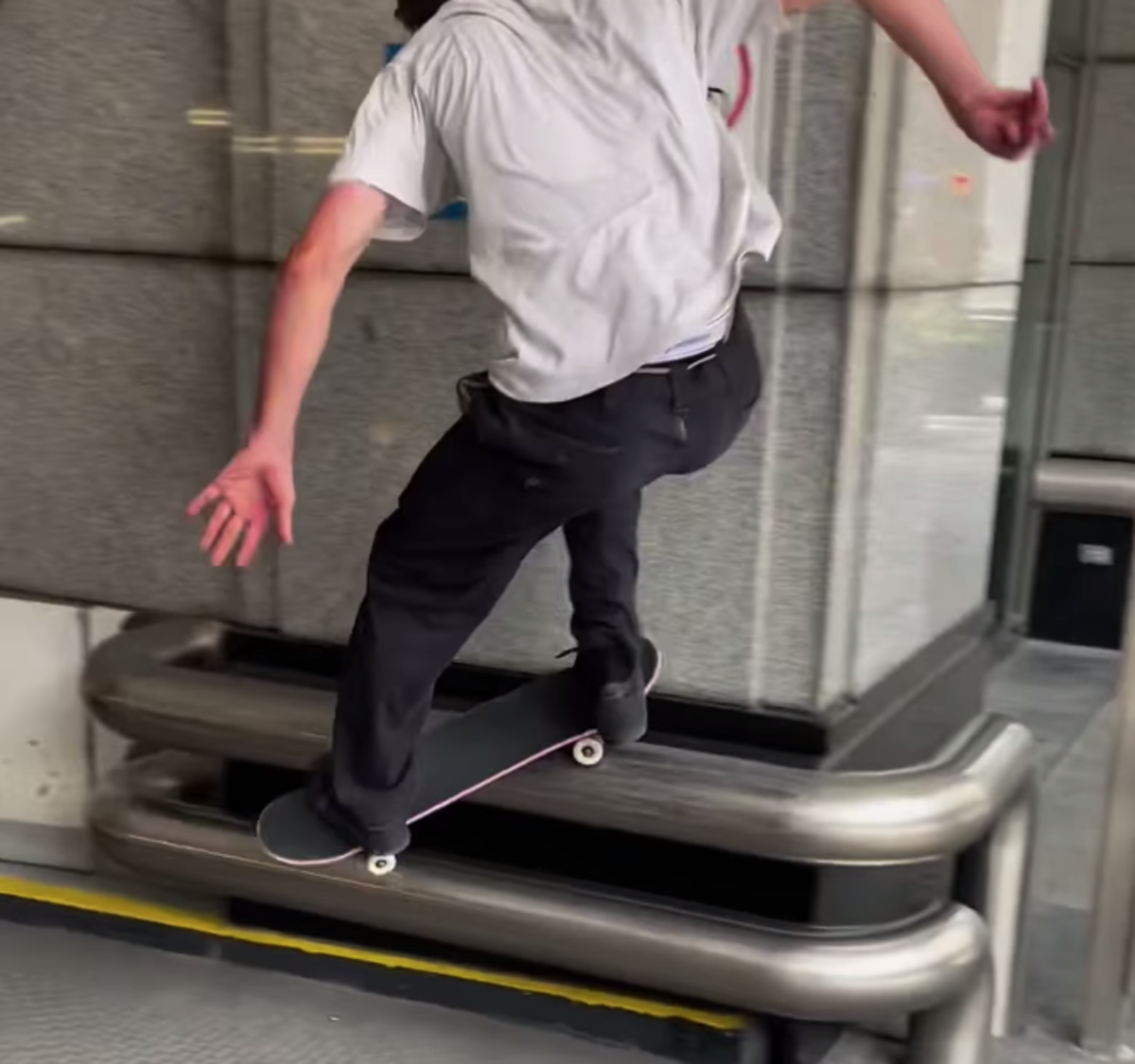 All kinds of great Montreal Skateboarding + Jake Johnson clips!