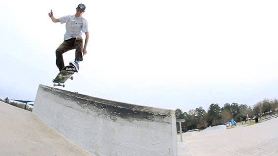 In the Park with Sean Conover - Skateboarding