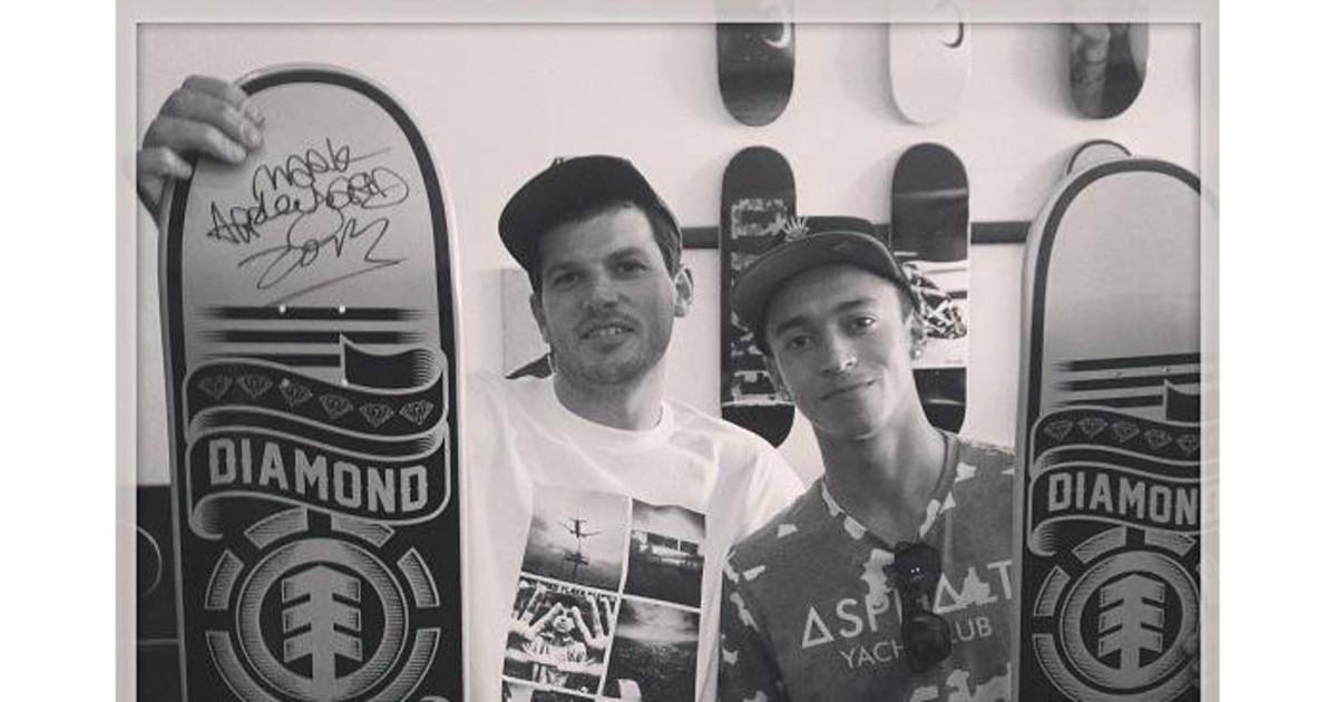 Diamond x Element collab boards - Skateboarding