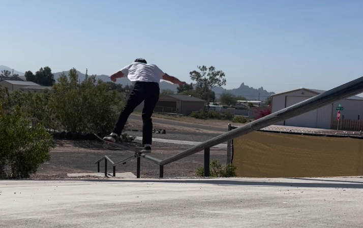 Look: Skater Turns Driveway Into Envious Flatbar Haven - Skateboarding