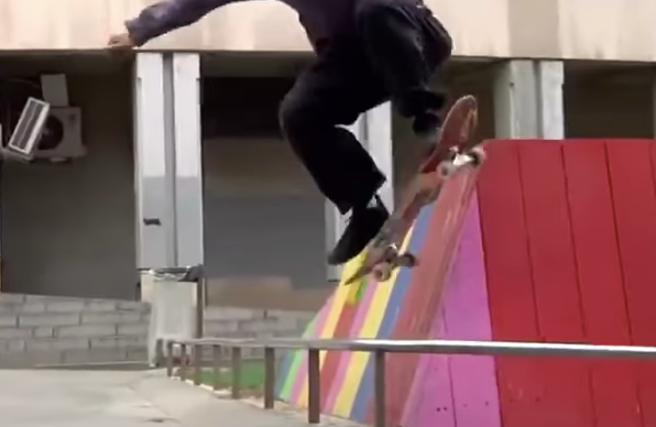 Video: Three Hippie Jump Clips That Are Nearly Impossible To Process ...