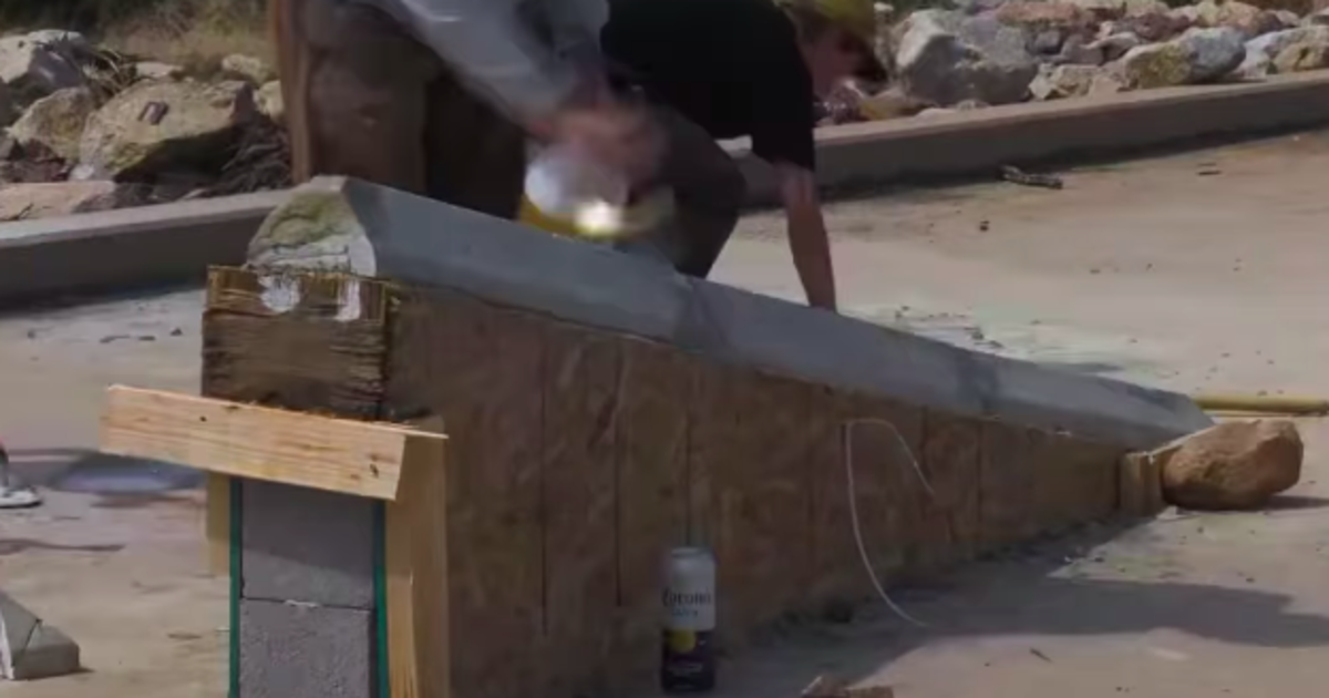 The Independent Crew Blazes Through The Arizona Desert And Builds Epic ...