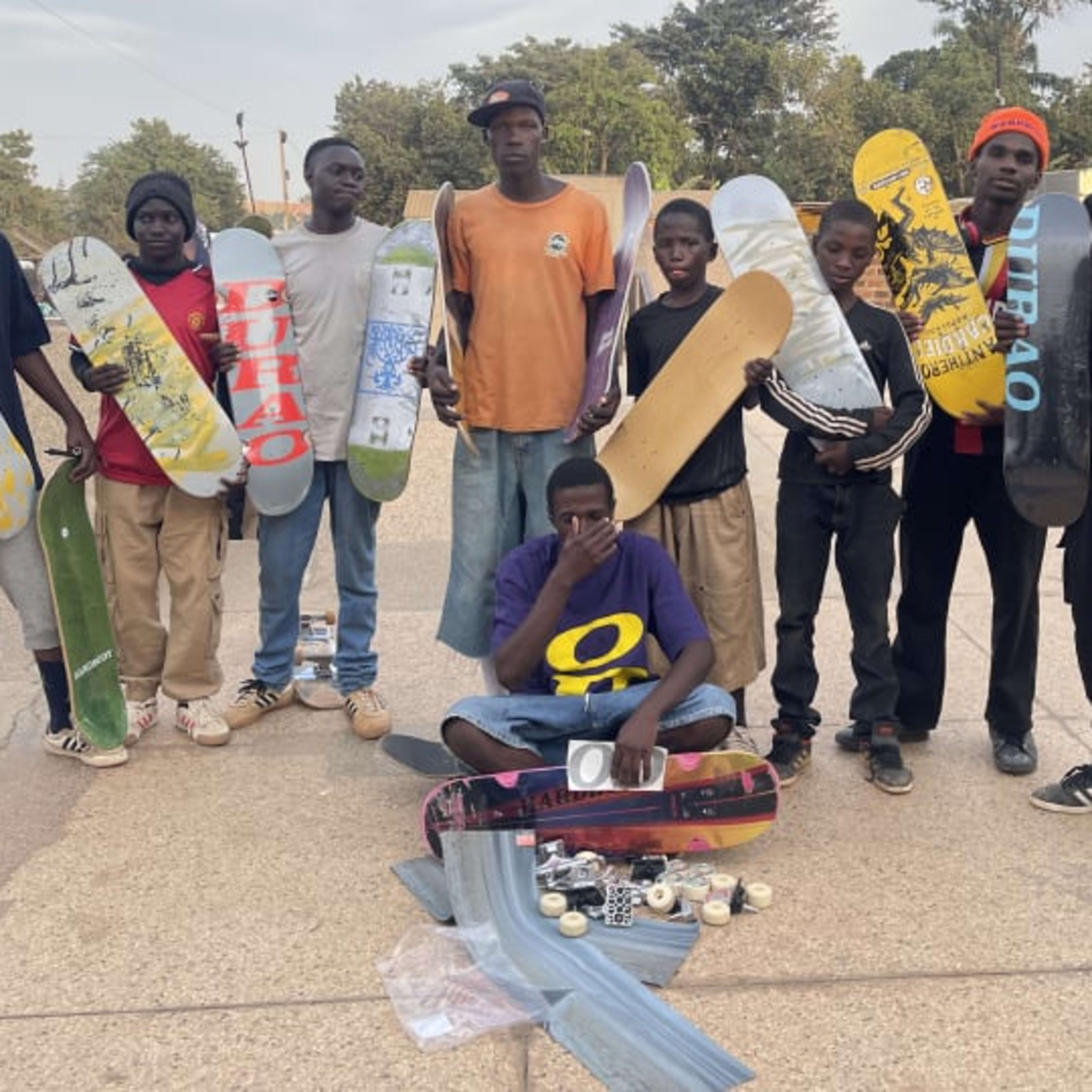 Turn, Tic-Tac and Kick Turn on a Skateboard in 7 Steps - Skateboarding