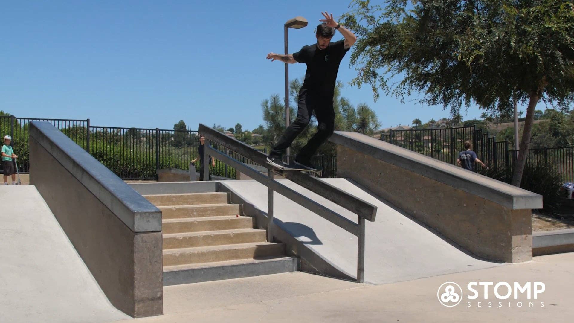 Skateboarding Tricks and Techniques Guides - Skateboarding