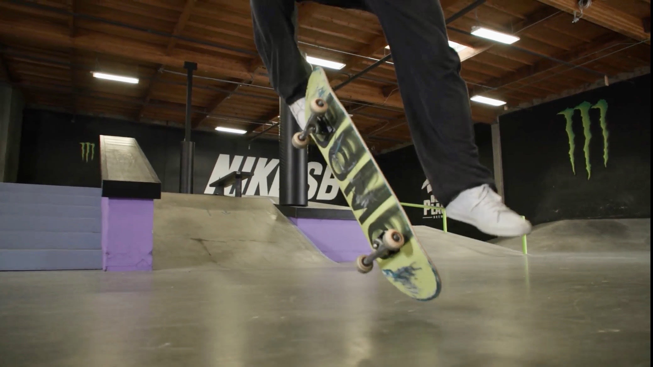 Learn How to Hardflip on a Skateboard in 4 Simple Steps - Skateboarding