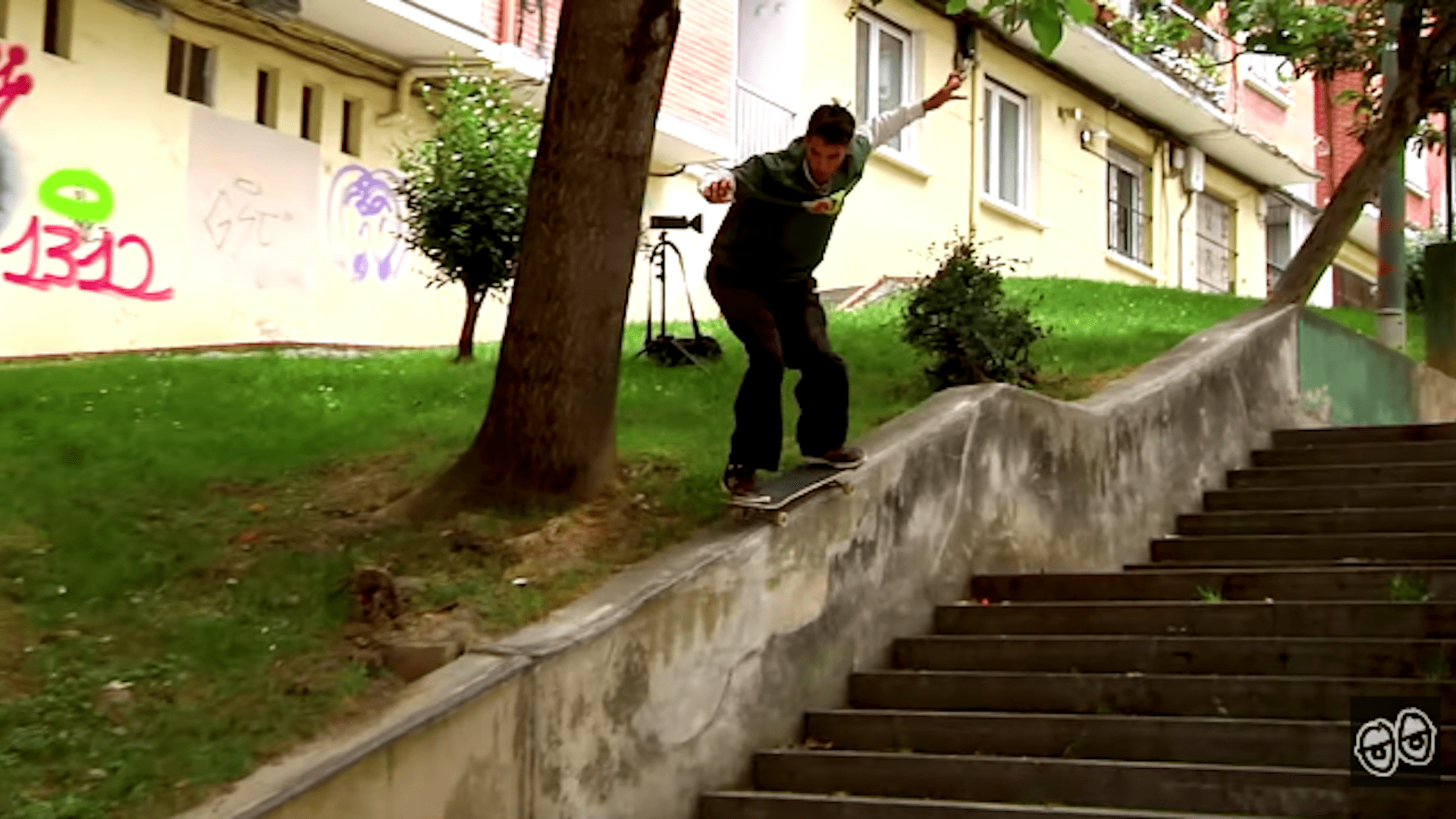 Tom Knox Puts the Krooked x New Balance Numeric 600 to Work in ...