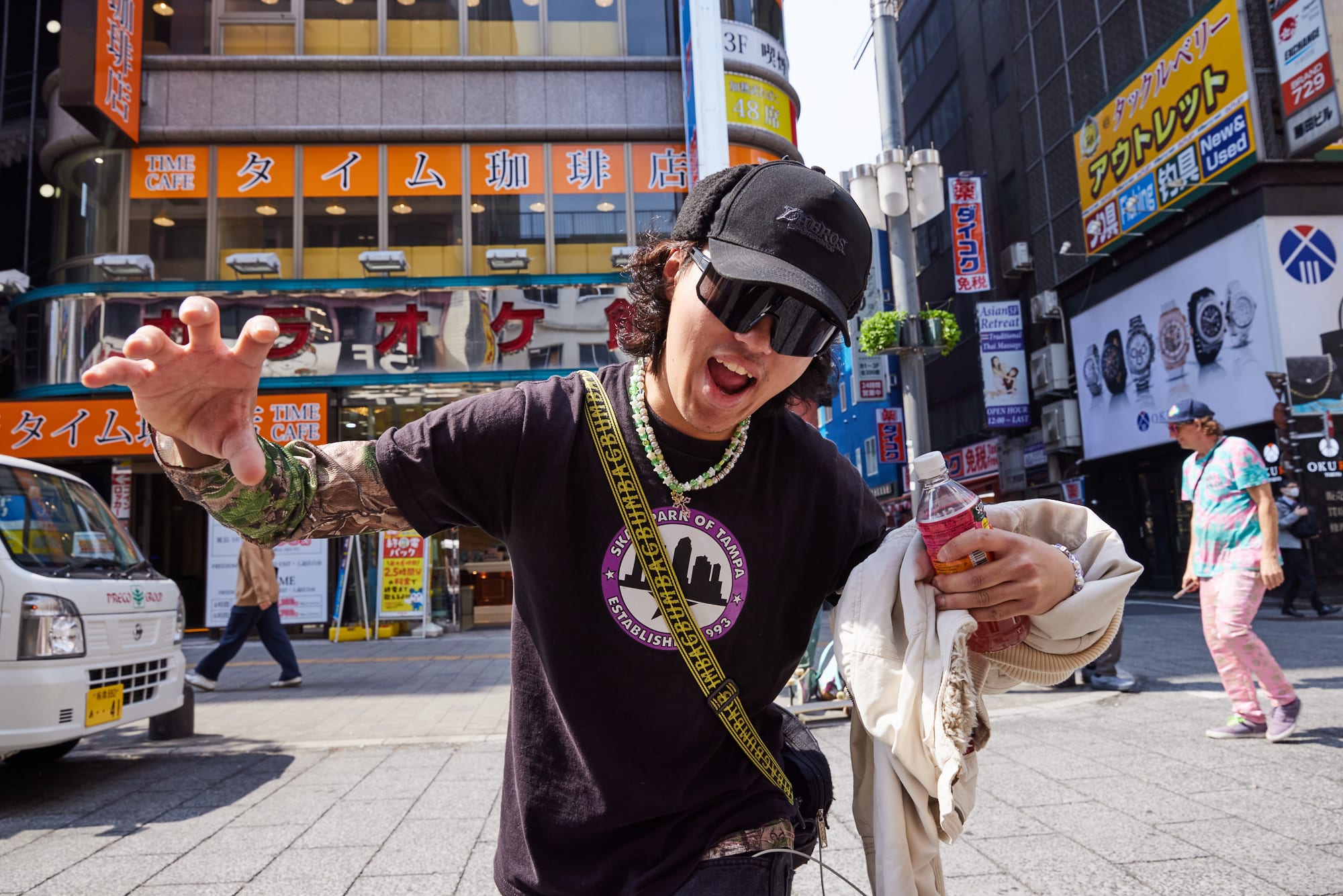 Sakura Sake Tour Episode 4 Photo Gallery - Skateboarding