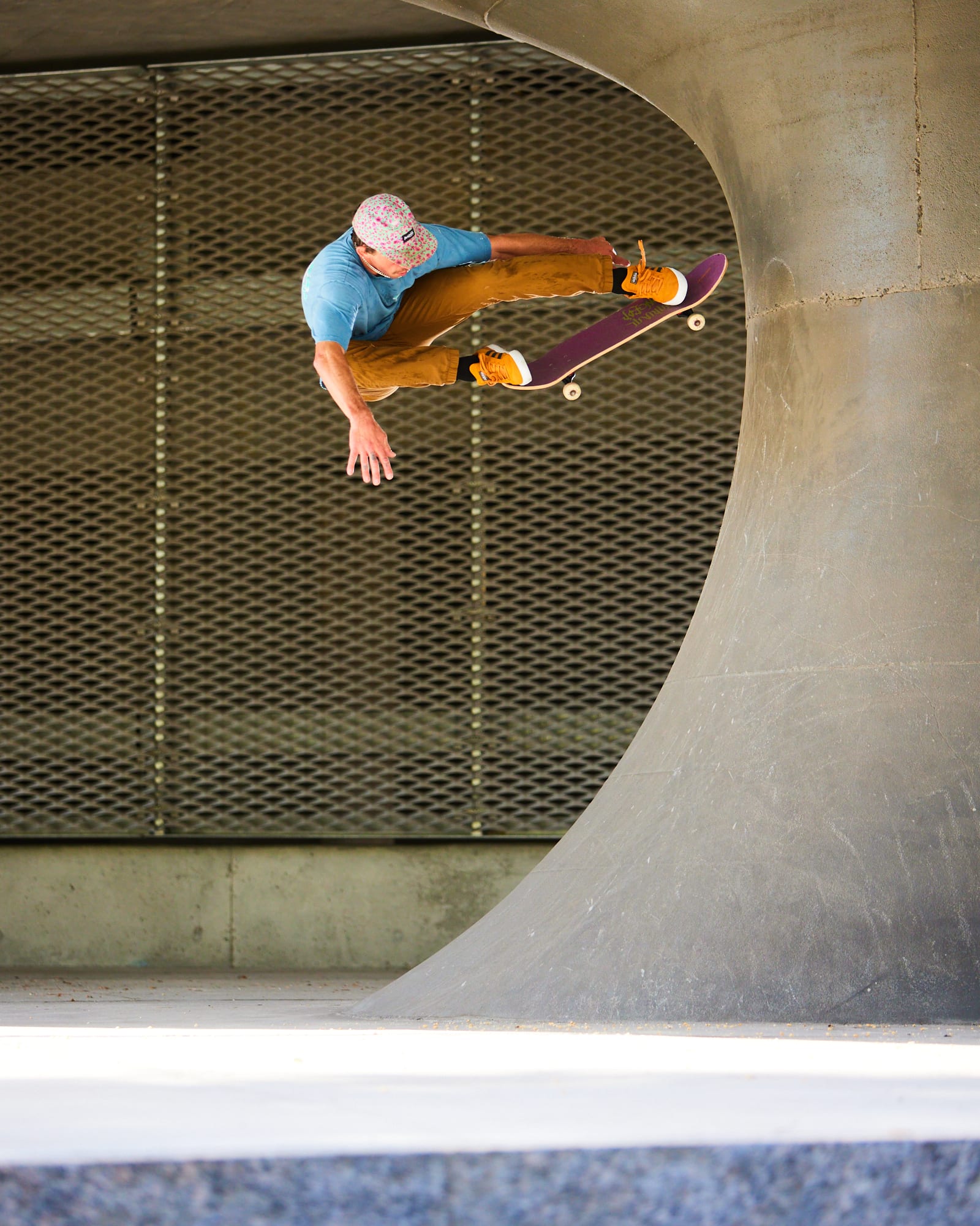 A Weekend Skateboarding in Montreal - Skateboarding